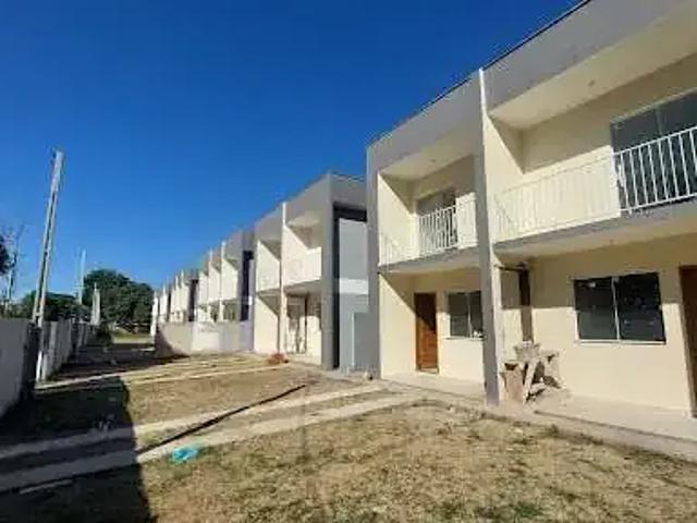 Casa / Sobrado para Locação em Maricá/RJ Itapeba 2 Quartos