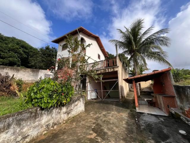 Casa / Sobrado para Locação em Maricá/RJ Jacaroá 3 Quartos