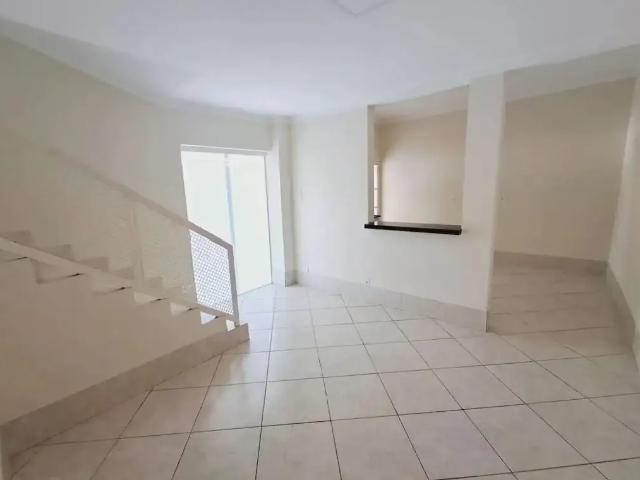 Casa / Sobrado para Locação em Marília/SP Fragata 3 Quartos