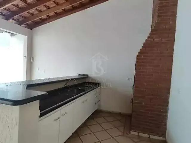 Casa / Sobrado para Locação em Marília/SP Fragata 3 Quartos