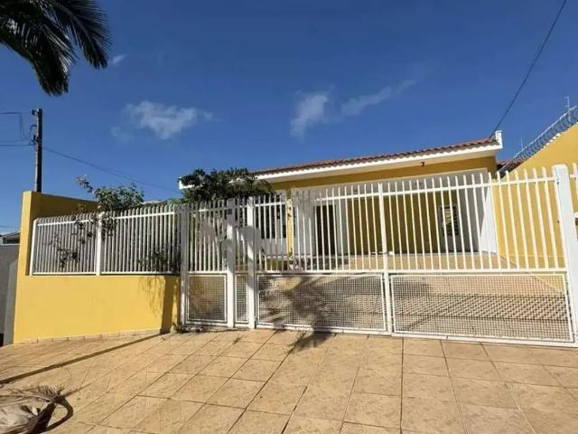 Casa / Sobrado para Locação em Marília/SP Jardim Acapulco 3 Quartos