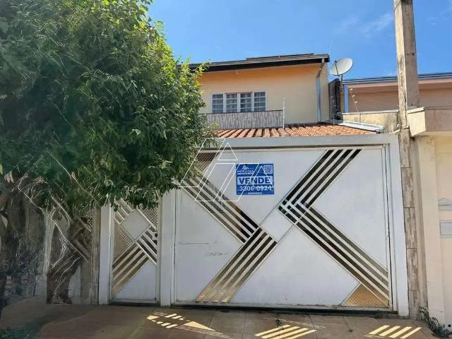 Casa / Sobrado para Locação em Marília/SP Jardim Adolpho Bim 3 Quartos