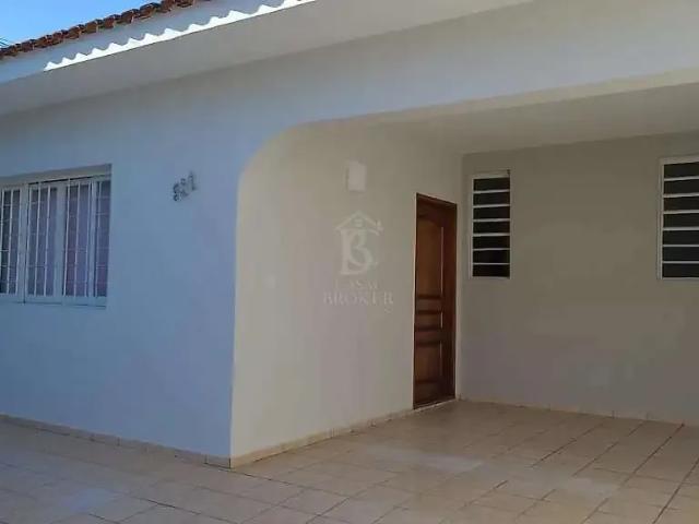 Casa / Sobrado para Locação em Marília/SP Jardim América 3 Quartos