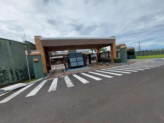 Casa / Sobrado para Locação em Marília/SP Jardim América 3 Quartos