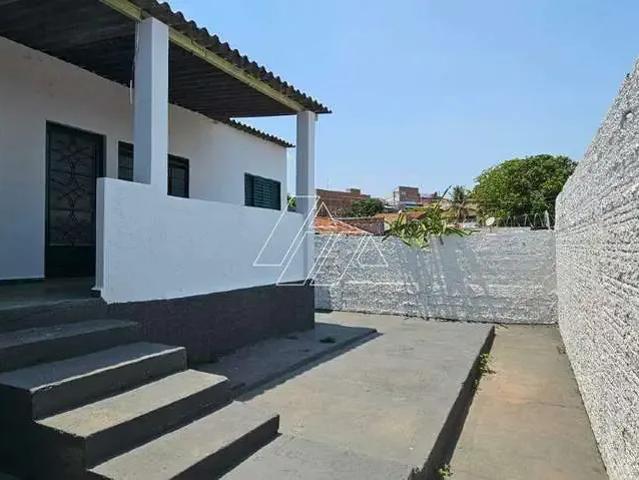 Casa / Sobrado para Locação em Marília/SP Jardim Bandeirantes 3 Quartos
