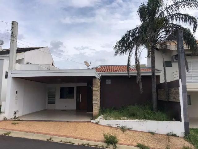 Casa / Sobrado para Locação em Marília/SP Jardim Colibri 3 Quartos