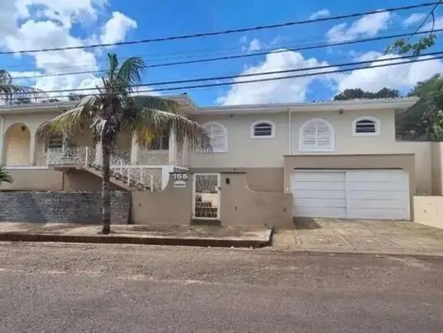Casa / Sobrado para Locação em Marília/SP Jardim Marajá 3 Quartos