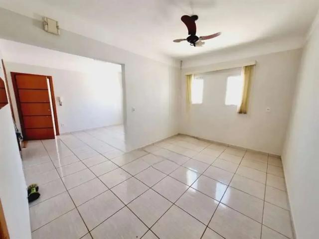 Casa / Sobrado para Locação em Marília/SP Jardim Parati 3 Quartos