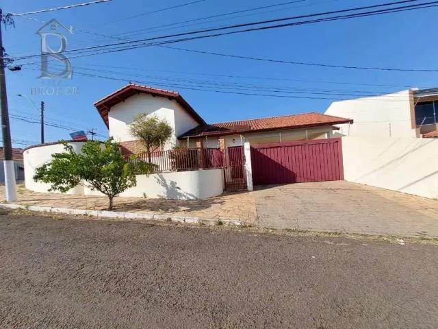Casa / Sobrado para Locação em Marília/SP Jardim São Francisco 3 Quartos