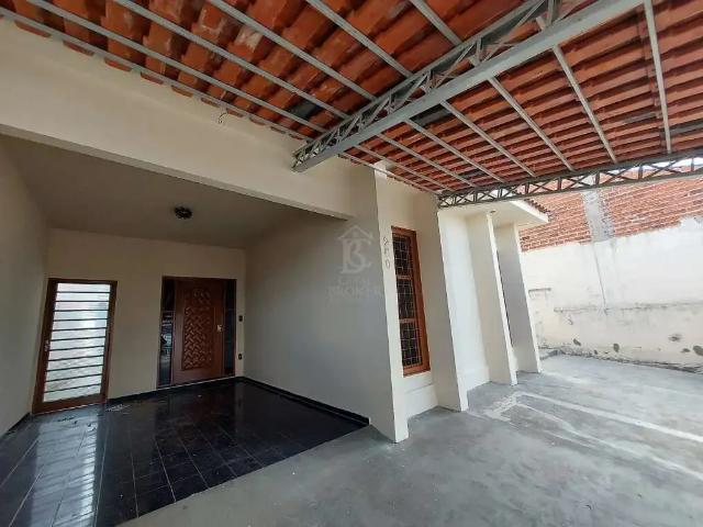 Casa / Sobrado para Locação em Marília/SP Palmital 3 Quartos