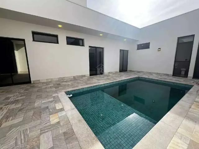 Casa / Sobrado para Locação em Marília/SP Parque das Esmeraldas II 3 Quartos