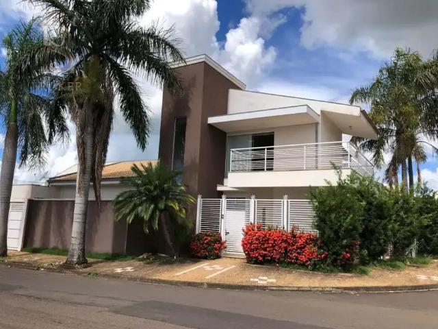 Casa / Sobrado para Locação em Marília/SP Parque das Esmeraldas II 3 Quartos