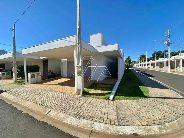 Casa / Sobrado para Locação em Marília/SP Parque Residencial Novo Horizonte 3 Quartos
