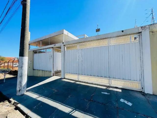 Casa / Sobrado para Locação em Marília/SP Pólon 3 Quartos