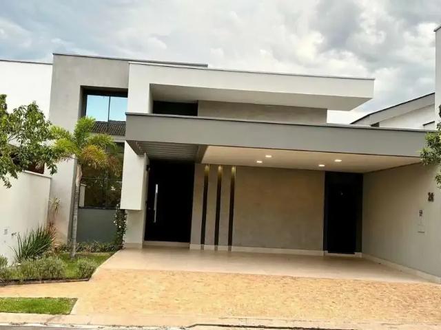 Casa / Sobrado para Locação em Marília/SP Residencial Reserva Esmeralda 3 Quartos