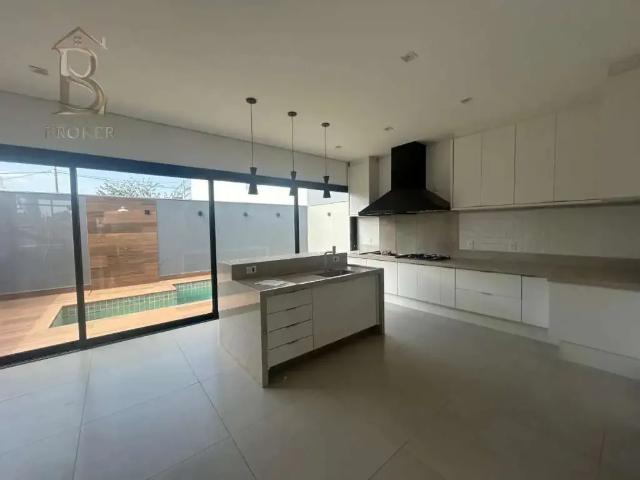 Casa / Sobrado para Locação em Marília/SP Sítios de Recreio Santa Gertrudes 3 Quartos