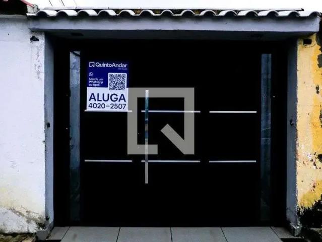 Casa / Sobrado para Locação em Mesquita/RJ Santa Terezinha 3 Quartos