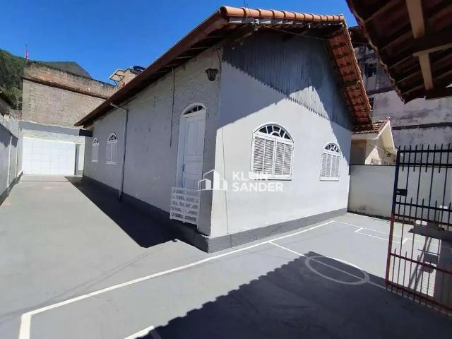 Casa / Sobrado para Locação em Nova Friburgo/RJ Olaria 3 Quartos