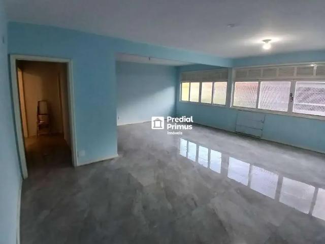 Casa / Sobrado para Locação em Nova Friburgo/RJ Centro 9 Quartos