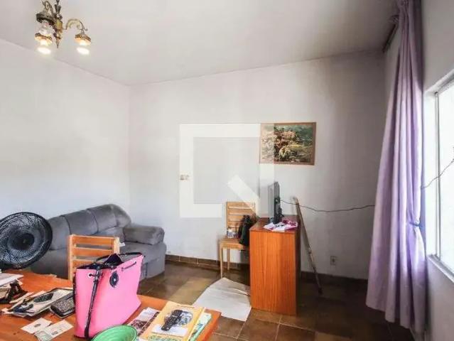 Casa / Sobrado para Locação em Nova Iguaçu/RJ Vila Nova 4 Quartos