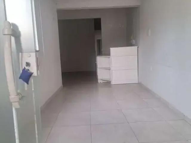 Casa / Sobrado para Locação em Nova Iguaçu/RJ Centro 7 Quartos