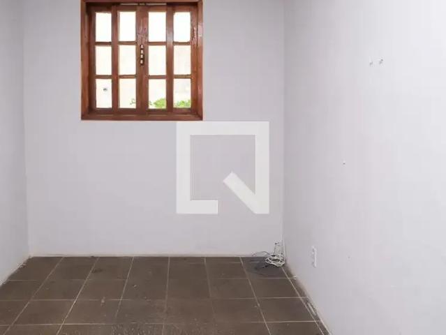Casa / Sobrado para Locação em Nova Iguaçu/RJ Grajau 2 Quartos