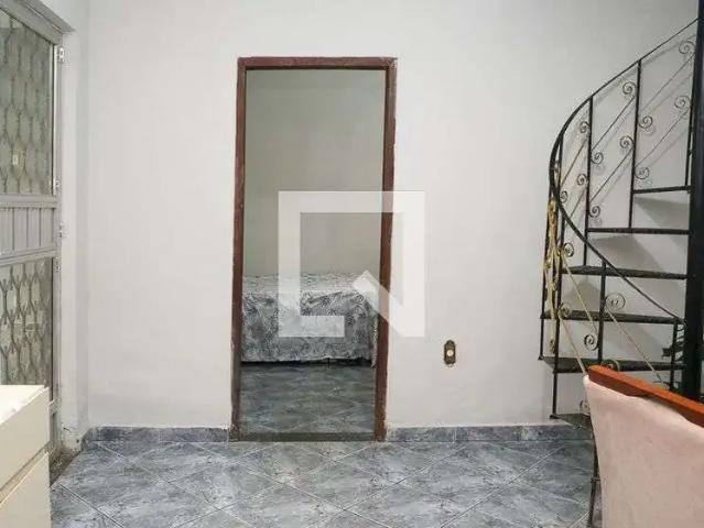 Casa / Sobrado para Locação em Nova Iguaçu/RJ Jardim Alvorada 3 Quartos