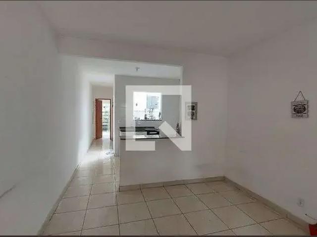 Casa / Sobrado para Locação em Nova Iguaçu/RJ Palhada 1 Quartos