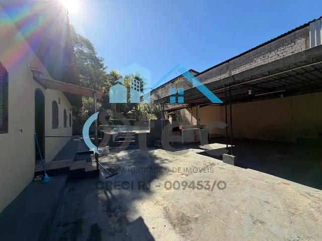 Casa / Sobrado para Locação em Nova Iguaçu/RJ Ponto Chic 2 Quartos