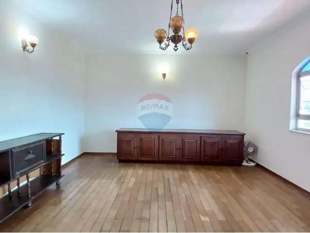 Casa / Sobrado para Locação em Nova Odessa/SP Centro 3 Quartos