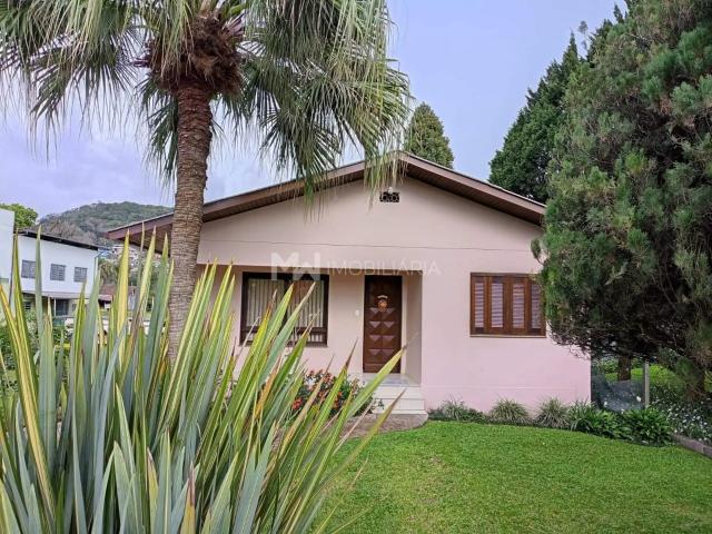 Casa / Sobrado para Locação em Nova Petrópolis/RS Piá 3 Quartos