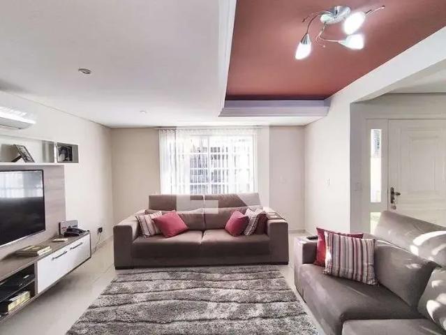 Casa / Sobrado para Locação em Novo Hamburgo/RS Operário 3 Quartos