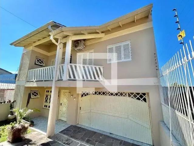 Casa / Sobrado para Locação em Novo Hamburgo/RS Hamburgo Velho 4 Quartos