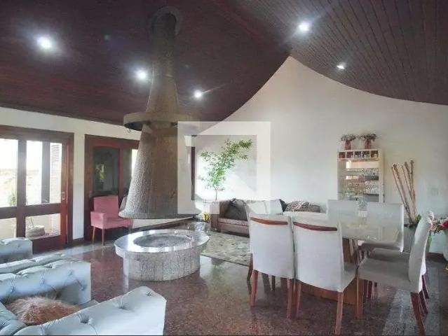 Casa / Sobrado para Locação em Novo Hamburgo/RS Industrial 2 Quartos