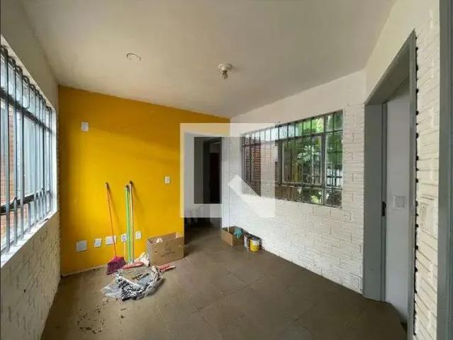Casa / Sobrado para Locação em Novo Hamburgo/RS Vila Nova 2 Quartos