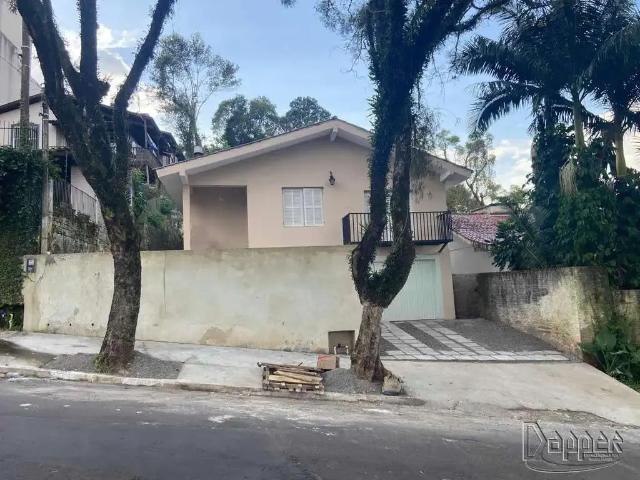 Casa / Sobrado para Locação em Novo Hamburgo/RS Vila Nova 3 Quartos
