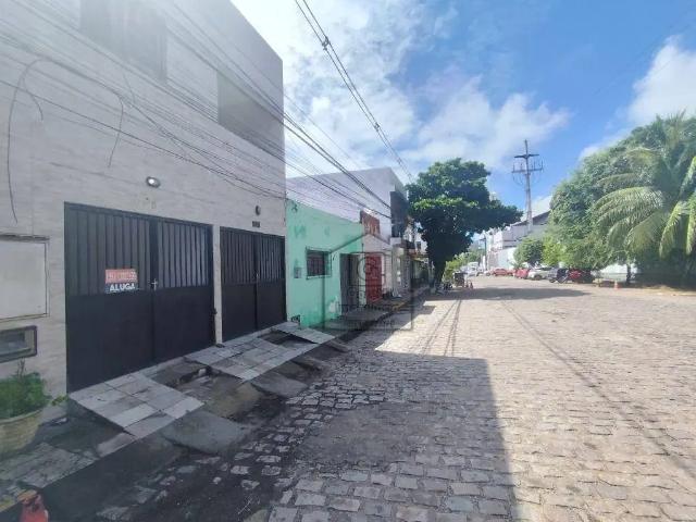 Casa / Sobrado para Locação em Natal/RN Tirol 3 Quartos
