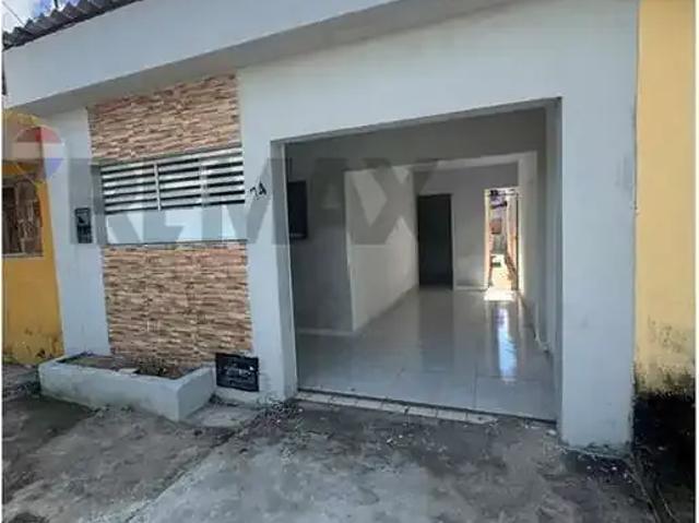 Casa / Sobrado para Locação em Natal/RN Candelária 2 Quartos