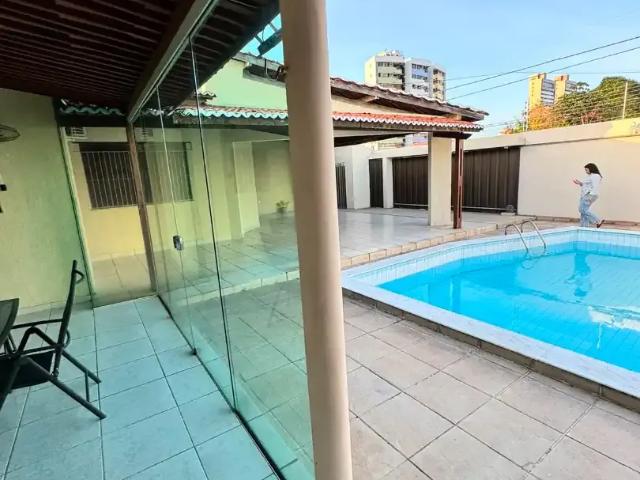 Casa / Sobrado para Locação em Natal/RN Capim Macio 4 Quartos