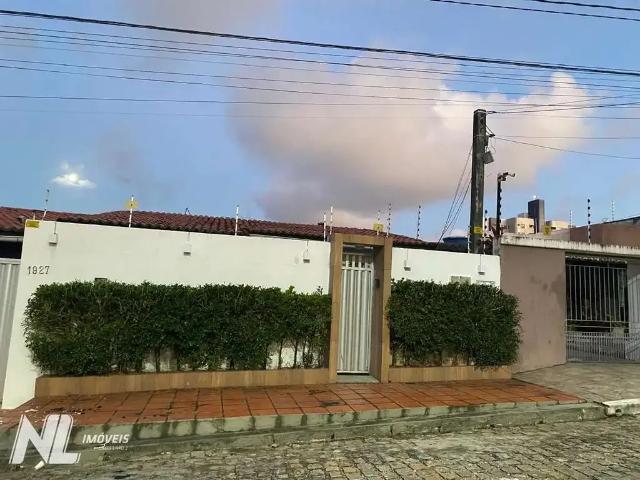 Casa / Sobrado para Locação em Natal/RN Capim Macio 4 Quartos