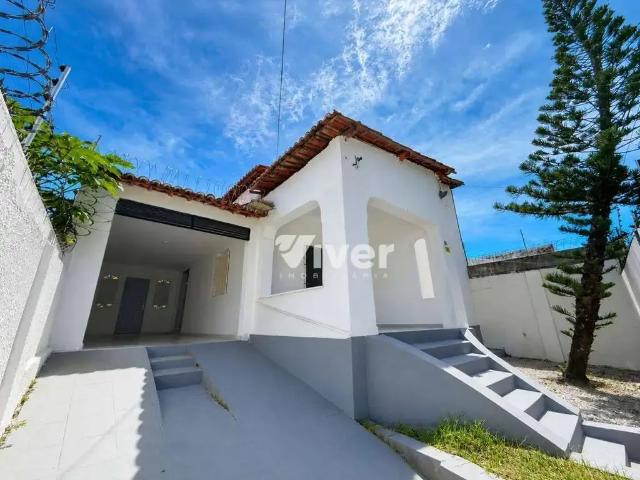 Casa / Sobrado para Locação em Natal/RN Cidade Alta 2 Quartos