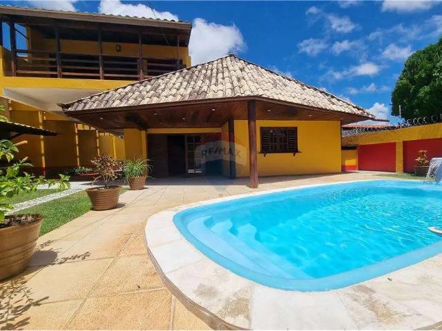 Casa / Sobrado para Locação em Natal/RN Ponta Negra 4 Quartos