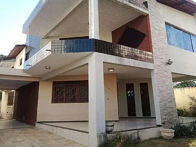 Casa / Sobrado para Locação em Natal/RN Ponta Negra 3 Quartos