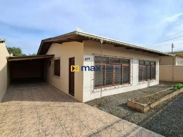 Casa / Sobrado para Locação em Navegantes/SC Machados 3 Quartos