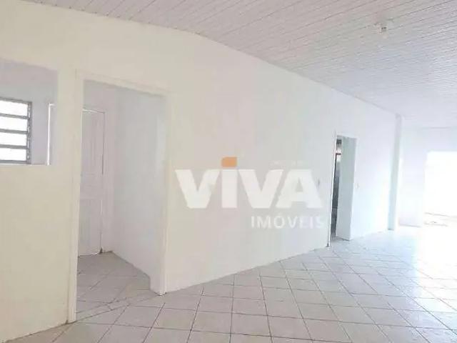 Casa / Sobrado para Locação em Navegantes/SC Centro 2 Quartos