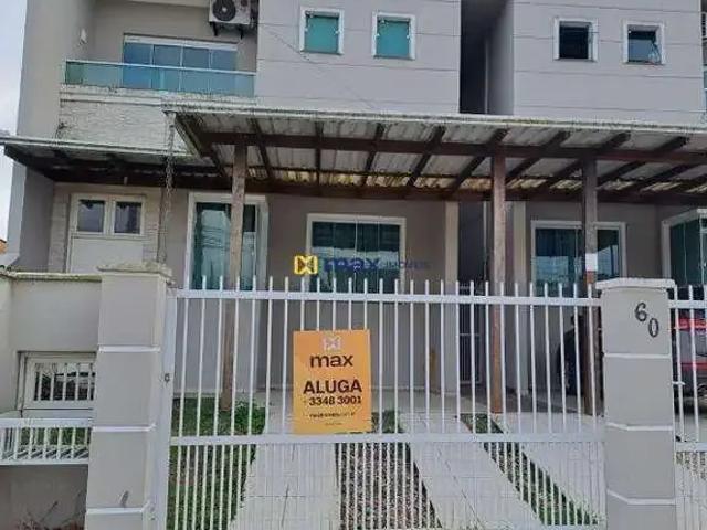 Casa / Sobrado para Locação em Navegantes/SC Centro 3 Quartos