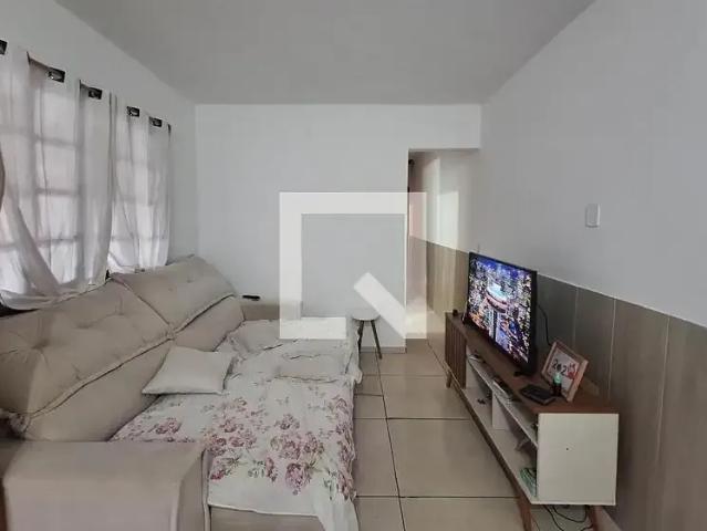 Casa / Sobrado para Locação em Niterói/RJ Maravista 2 Quartos