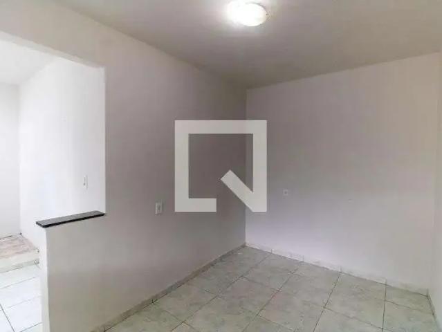 Casa / Sobrado para Locação em Niterói/RJ Centro 2 Quartos