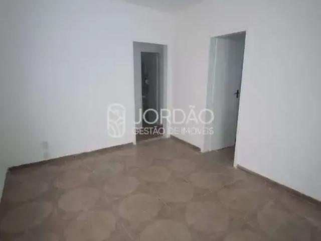 Casa / Sobrado para Locação em Niterói/RJ Centro 2 Quartos