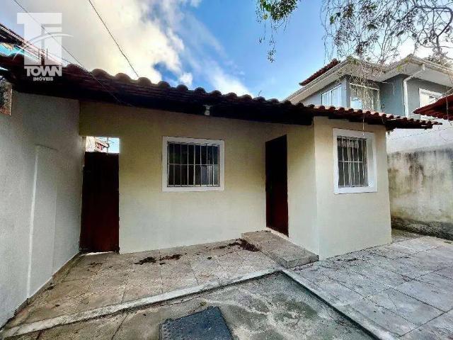 Casa / Sobrado para Locação em Niterói/RJ Engenho do Mato 2 Quartos